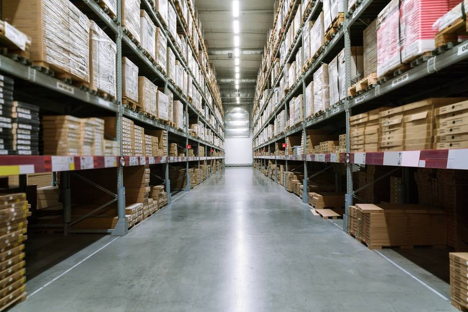 8 Efficient Storage Solutions for Warehouse to Consider